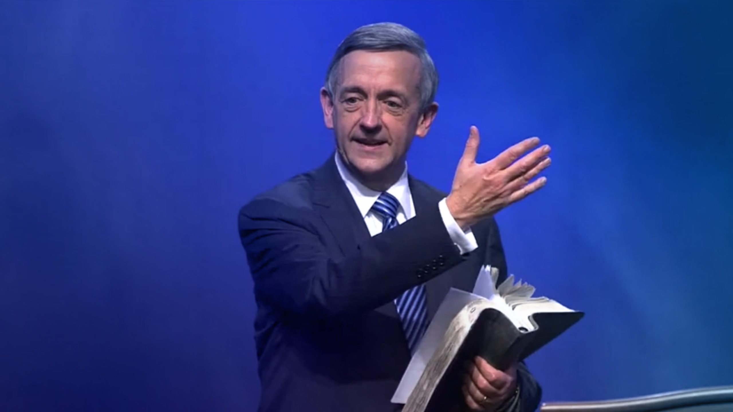 Dr. Robert Jeffress: How Can I Prepare For My Journey To Heaven ...