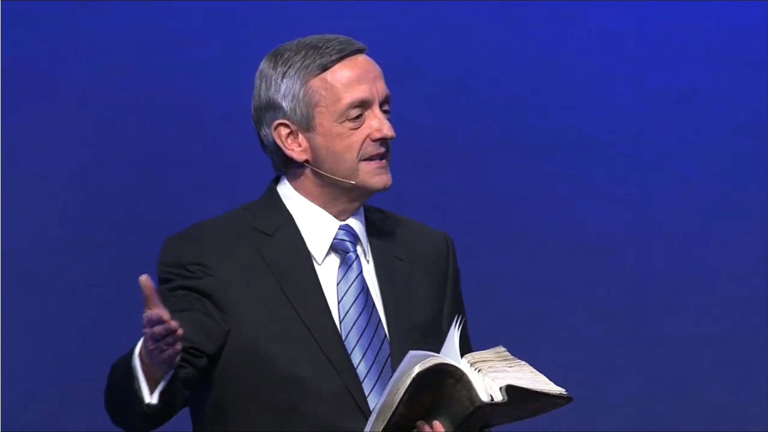 Dr. Robert Jeffress: Choosing Intimacy with God Over Isolation ...